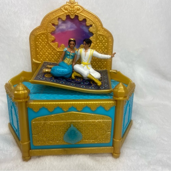 Disney | Storage & Organization | Disney Animated Aladdin Jasmine ...